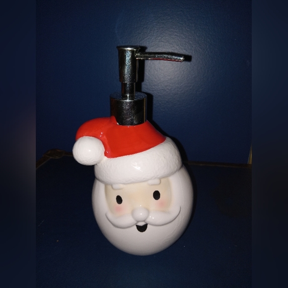 Holiday | Santa Soap Dispenser | Poshmark